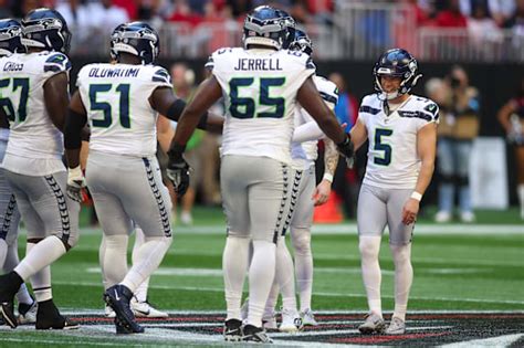 Seattle Seahawks Rookie Rt Michael Jerrell Played Really Hard In First Nfl Start