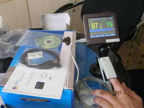 Spo2 Display Pulse Ox Monitor Hospital Fingertip Pulse Oximetry Machine