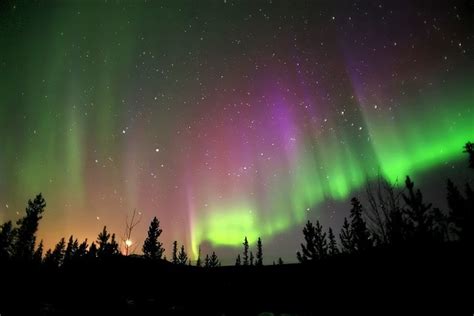 This Is A Cool Photo Of The Northern Lights Pink And Green Sky Nagelsfoods Northern