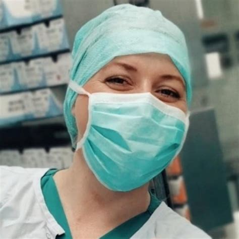 Kimberly Kolk Op Fachweiterbildung Uniklinik Düsseldorf Xing