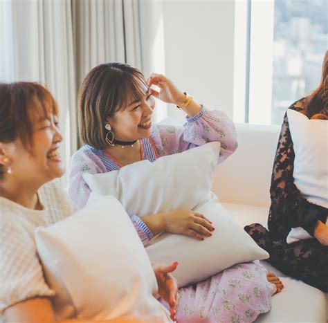 【大切なのは稼ぎ方よりお金の出し方】 お金は使えば使うほど豊かになる。 お金が欲しいなら先に出す。 お金を喜びに使うとお金が巡ってくる。 とか