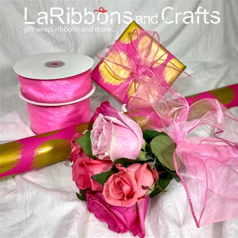 24 X 417 Wrapping Paper Half Ream Pink W Large Pink Metallic Dot