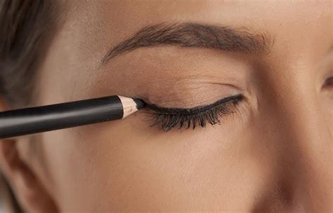 Makeup Tips For Eyeliner And Mascara Saubhaya Makeup