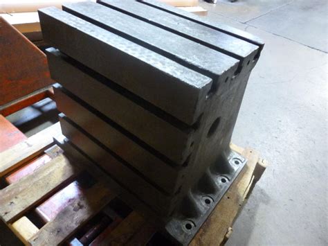 For Sale Devlieg Angle Plate Bridgeport Offset Milling Attachement Other Tools