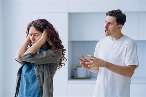 「嫉妬しやすい男性」ってどんな人？恋愛傾向やタイプについて解説 みのり 当たる無料占い＆恋愛占い