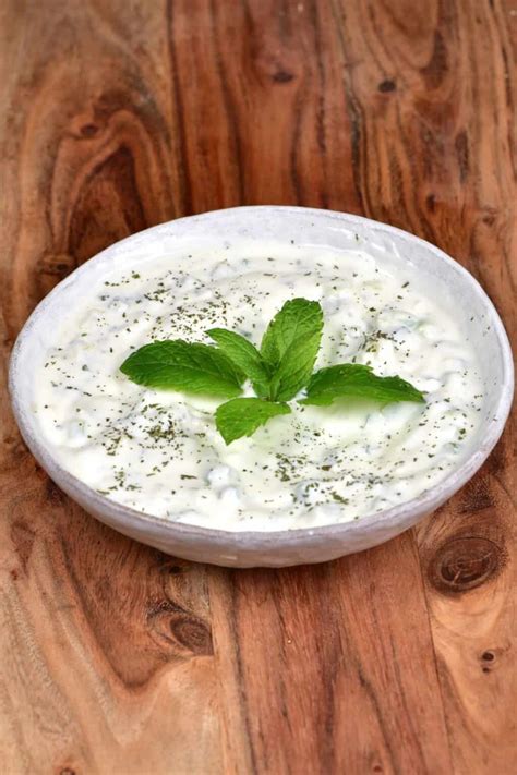 Lebanese Creamy Cucumber Yogurt Salad Khyar Bi Laban Alphafoodie