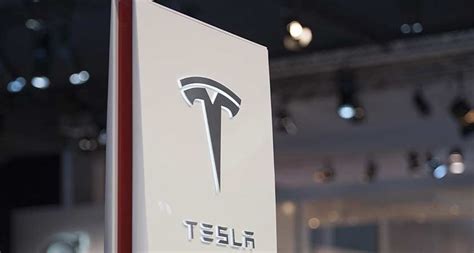 Teslas Autopilot Tech Has Made Its Cars 40 Safer