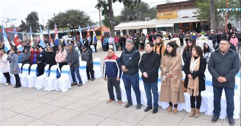 Acto Día De La Independencia En Colonia Dora Una Mañana De Intenso