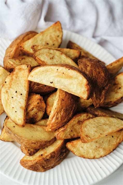 Deep Fried Potato Wedges