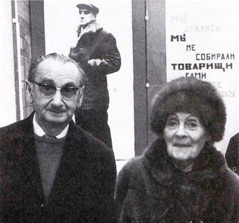 Лиля Брик биография новости личная жизнь фото видео Stuki