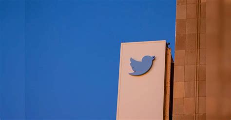 Twitter Inc Twitter Asks Judge To Toss Out Proposed Sex Bias Class Action Ethrworld