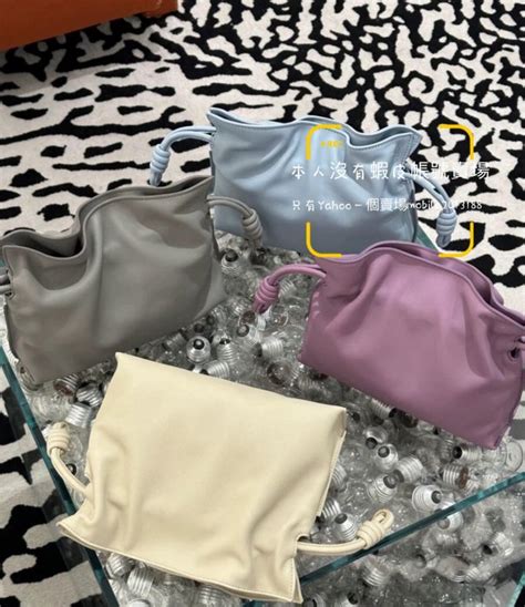 預購 經典anagram 立體壓紋 迷你款 全新正品 Loewe 雲朵包 福袋包 A411fc2x37 Mini Flamenco