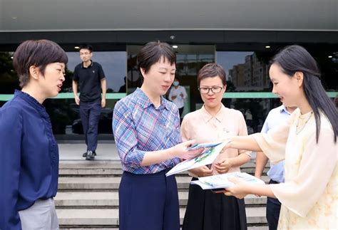省妇联党组书记主席佟桂莉赴湖州市安吉县调研 澎湃号政务 澎湃新闻 The Paper
