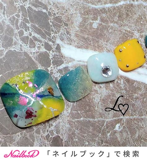 オールシーズンフットグラデーションラメ大理石 Love Loverのネイルデザイン No4220097 ｜ネイルブック