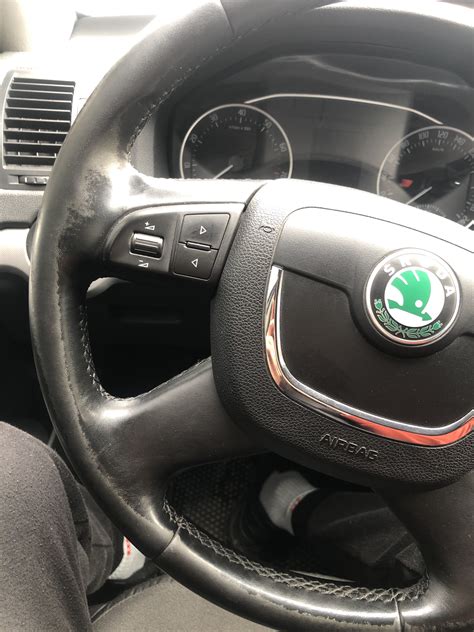 Покраска руля краской РЕКОВЕР — Skoda Octavia A5 Mk2, 1,8 л, 2013 года ...