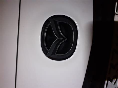 Анти хром — Mazda 3 (2G) BL, 1,6 л, 2011 года | аксессуары | DRIVE2