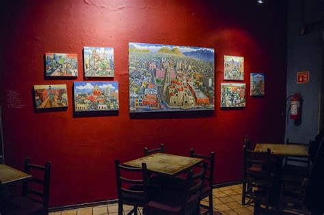 Un Geroca Melancólico Pero Con Colmillo Invita A Ver La Ciudad Desde Su Mirada