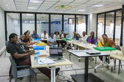 Promover Gratitude Teamwork Luize Guimaraes S Navarro