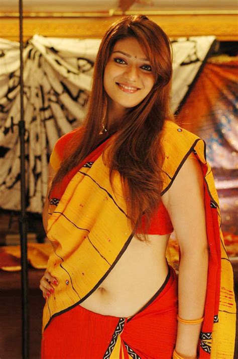 நடிகைகளின் தொப்புல் படங்கள் 4 முலை புத்தகம்