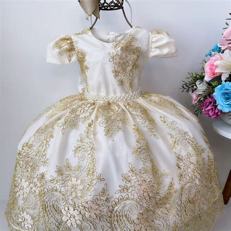 Vestido Infantil Marfim Renda Realeza Pérolas Batizado Festa
