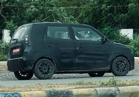 टेस्टिंग के दौरान दिखा Maruti Wagon R इलेक्ट्रिक का साइड प्रोफाइल