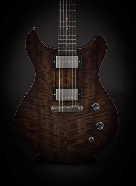 Patrick James Eggle Macon Mytlewood 018837 World Guitars