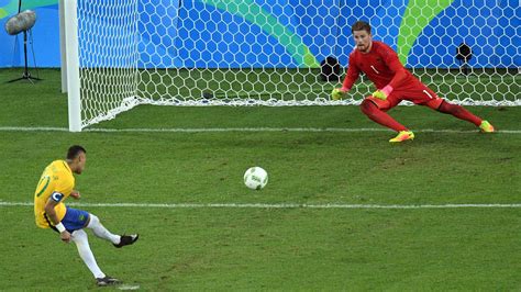 Est100 一些攝影 Some Photos Neymar In The Olympic Final 內馬爾