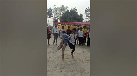 স্কুলের সেই বিখ্যাত খেলাটিমোরগ লড়াইগাজীপুর শাহীন ক্যাডেট একাডেমি