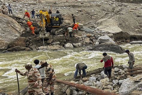 Himachal Pradesh 13 Dead Over 40 Missing After Cloudburst Triggers