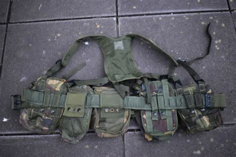 BRITISH ARMY ISSUED DPM PLCE Webbing Set Belt Yoke X Pouches Ref