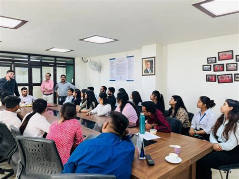 Alumni Coffee And Mentoring Session Mr Ashutosh Nigam Batch 2019 21
