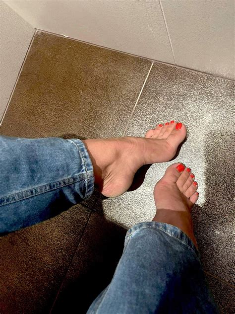 What Do You Think About My Fresh Pedi 🥰 R Feetcasual