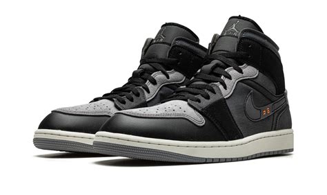 Jordan 1 Mid Se Craft Inside Out Black” Dunkhype Store