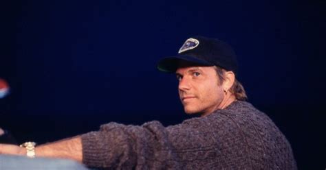 [할리웃통신] 타이타닉 빌 팩스턴 61세로 사망 수술 합병증