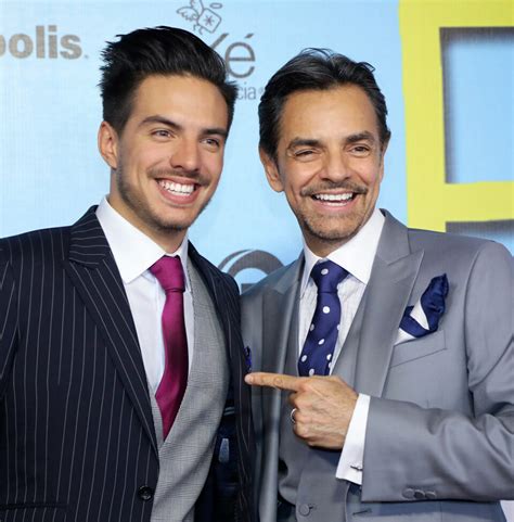 Aislinn Derbez envía mensaje a Eugenio Derbez tras accidente