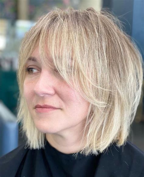 30 Bob Haicuts With Curtain Bangs That Will Be Hot In 2023