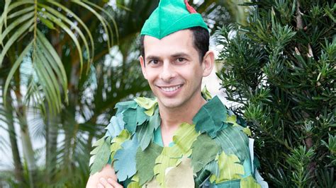 Jornais em Foco Florianópolis Adaptação Peter Pan e a Terra do