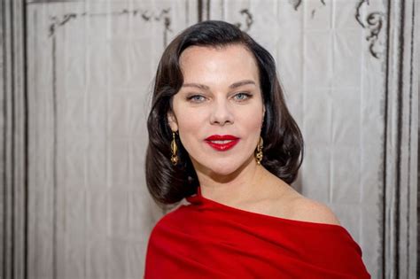 Debi Mazar Biography Height And Life Story Super Stars Bio