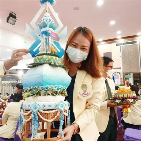 วันที่ 16 มิถุนายน 2565 เข้าร่วมพิธีไหว้ครู นักศึกษาภาคปกติ ประจำปี