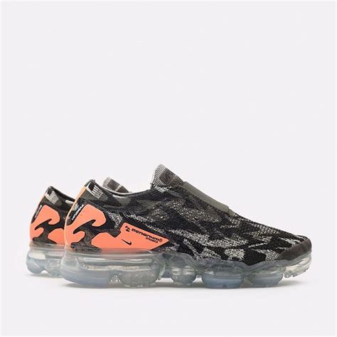Купить кроссовки Найк (Nike) в Москве от 8 490 рублей – интернет ...