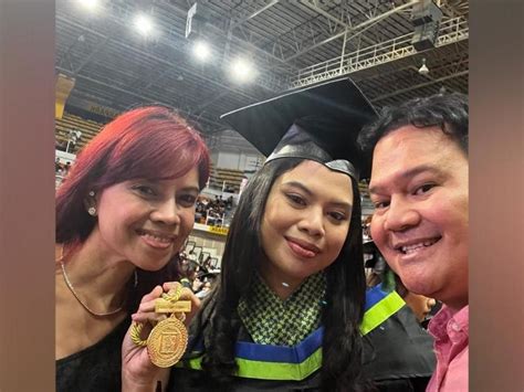 Bayani Agbayanis Daughter Rosalinda Marie Graduates Summa Cum Laude In