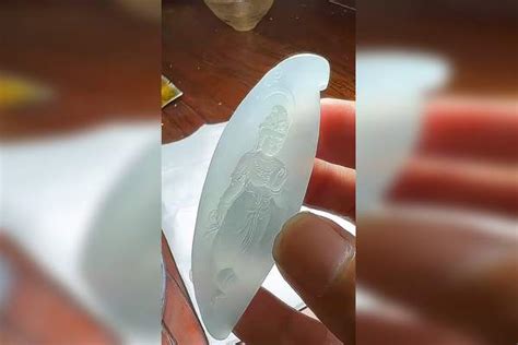 缅甸天然翡翠源头直供竟然这么实事 翡翠 缅甸 源头