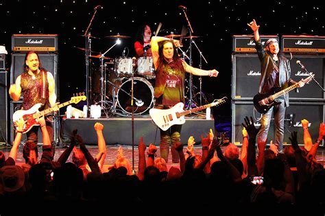 Bruce Kulick To Celebrate Late Brother Bob Despite Estrangement