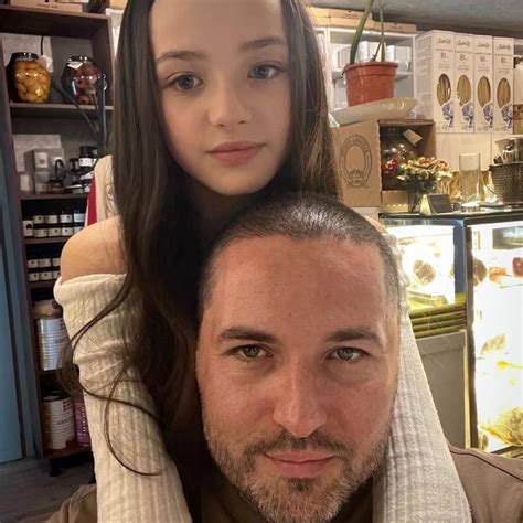 Бащата на Най Голям От Всички Дарове Е Божията Любов Facebook