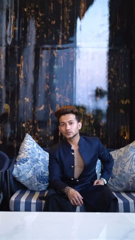 sahil choudhary 𝐆𝐨𝐥𝐝𝐞𝐧 𝐇𝐨𝐮𝐫 𝐆𝐨𝐥𝐝𝐞𝐧 𝐕𝐢𝐛𝐞𝐬 ☀️🪄 sahil 031 sahil031