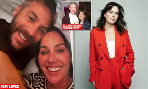 Eastenders Star Jill Halfpennys New Cheerleader