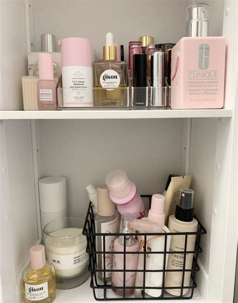 Pin On P I C I N S P O Shower Skin Care Pretty Skin Care Skincare