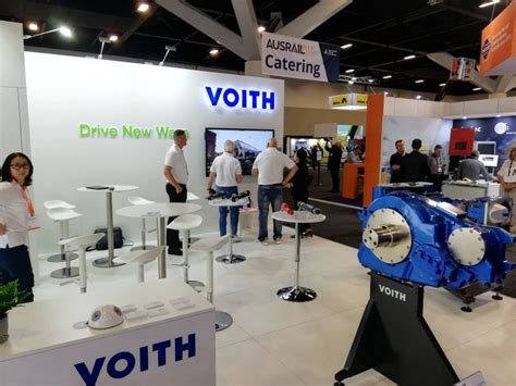 cassius makda on linkedin presenting with voith at ausrail 2023 come