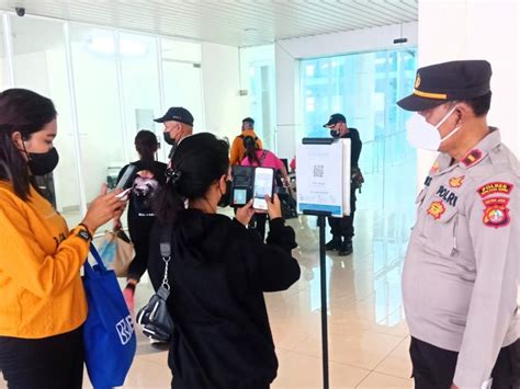357 Penumpang Kapal Ke Pulau Seribu Diminta Scan PeduliLindungi Di