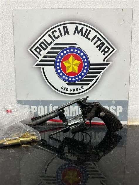 Pm Prende Homem Por Porte Ilegal De Arma De Fogo E Violência Doméstica